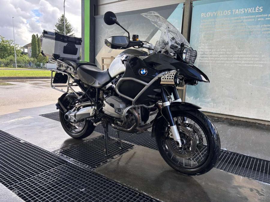BMW R 1200GS ADVENTURE 2010 in Taurage, with an engine capacity of 1.20 L and mileage of 50 thousand km for 4600 €, photo 1 on AUTOMOTO.COM.LV