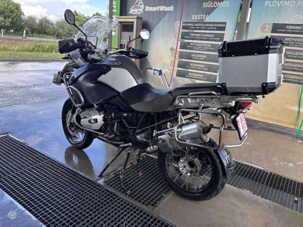 BMW R 1200GS ADVENTURE 2010 in Taurage, with an engine capacity of 1.20 L and mileage of 50 thousand km for 4600 €, photo 4 on AUTOMOTO.COM.LV