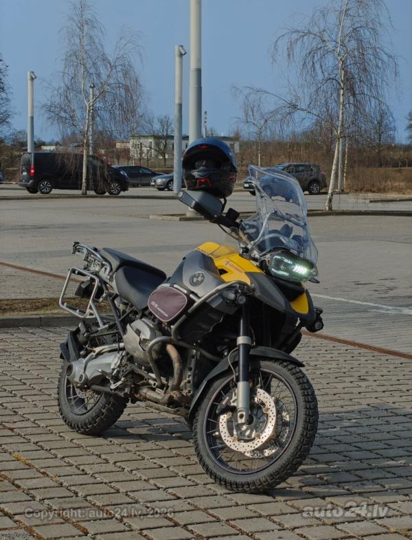 БМВ R 1200GS ADVENTURE 2011 в Тарту, объемом двигателя 1.17 л и пробегом 136 тыс. км за 6500 €, фото 1 на AUTOMOTO.COM.LV
