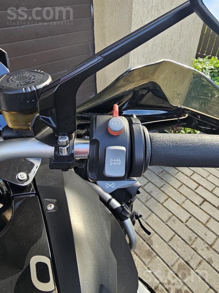 BMW R 1200GS ADVENTURE 2013 in Talsi, with an engine capacity of 1.15 L and mileage of 0 thousand km for 8000 €, photo 6 on AUTOMOTO.COM.LV