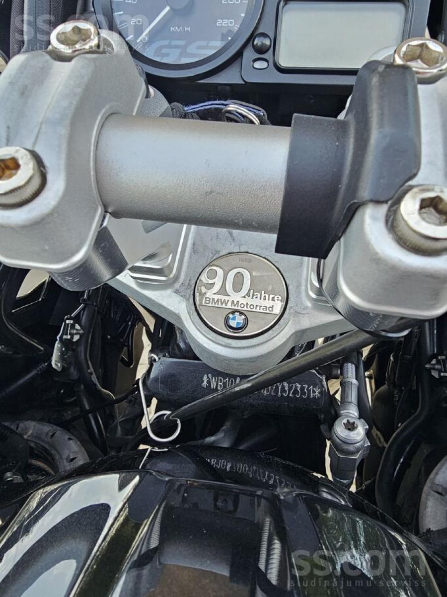 BMW R 1200GS ADVENTURE 2013 in Talsi, with an engine capacity of 1.15 L and mileage of 0 thousand km for 8000 €, photo 7 on AUTOMOTO.COM.LV