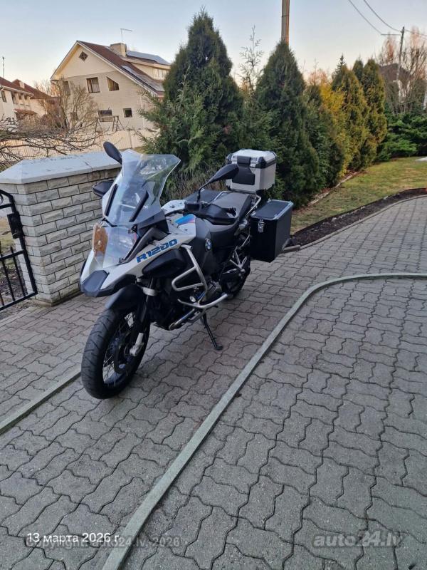 BMW R 1200GS ADVENTURE 2015 in Tartu, with an engine capacity of 0.00 L and mileage of 10 thousand km for 14000 €, photo 3 on AUTOMOTO.COM.LV