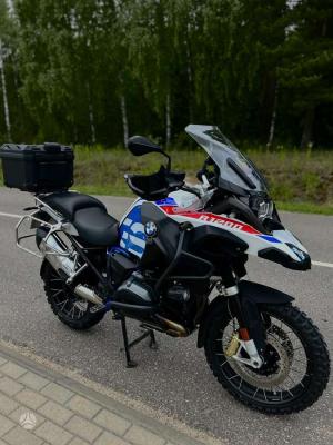 BMW R 1200GS ADVENTURE 2018 Viļņa, ar dzinēja tilpumu 1.20 L un nobraukumu 52 tūkst. km par 11500 €, foto  vietnē AUTOMOTO.COM.LV