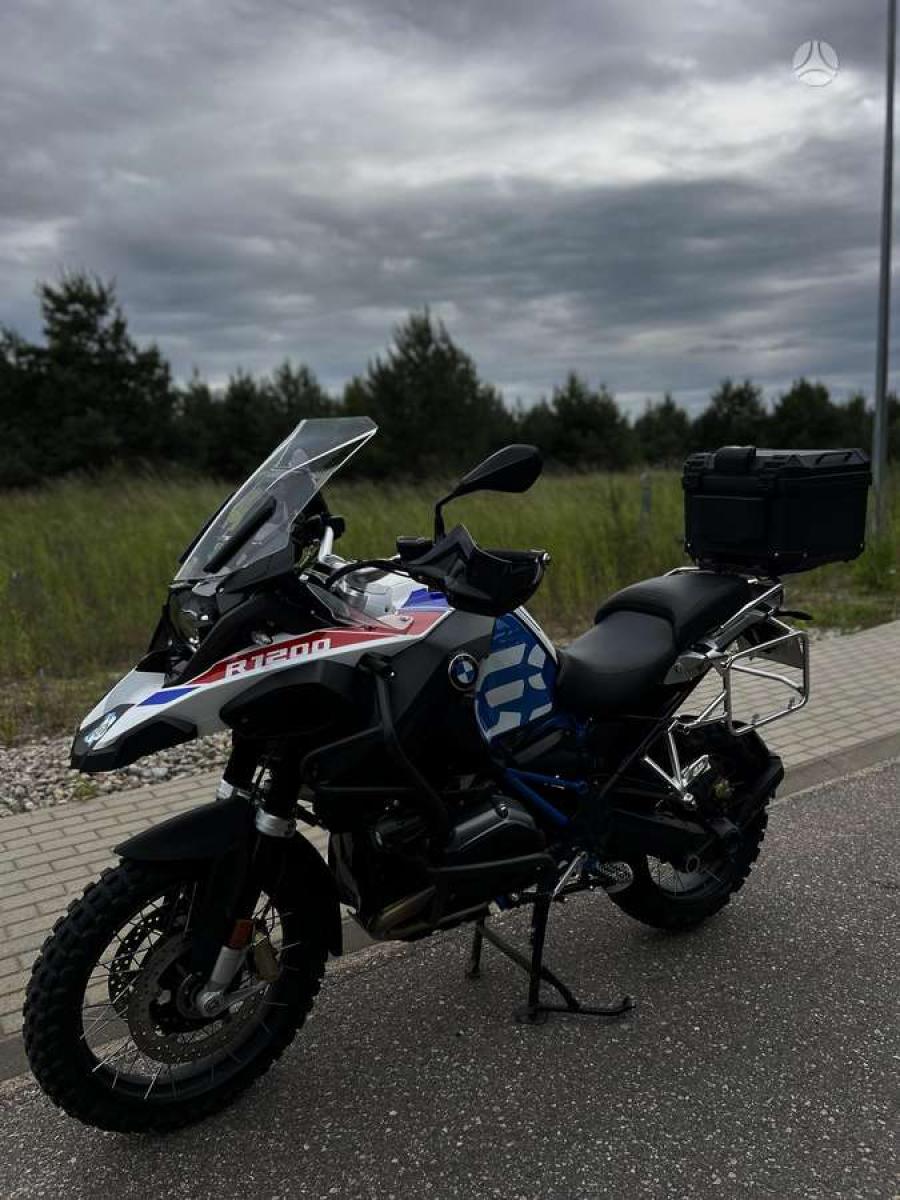 BMW R 1200GS ADVENTURE 2018 in Vilnius, with an engine capacity of 1.20 L and mileage of 52 thousand km for 11500 €, photo 4 on AUTOMOTO.COM.LV