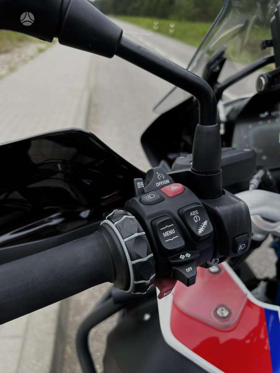 BMW R 1200GS ADVENTURE 2018 in Vilnius, with an engine capacity of 1.20 L and mileage of 52 thousand km for 11500 €, photo 8 on AUTOMOTO.COM.LV