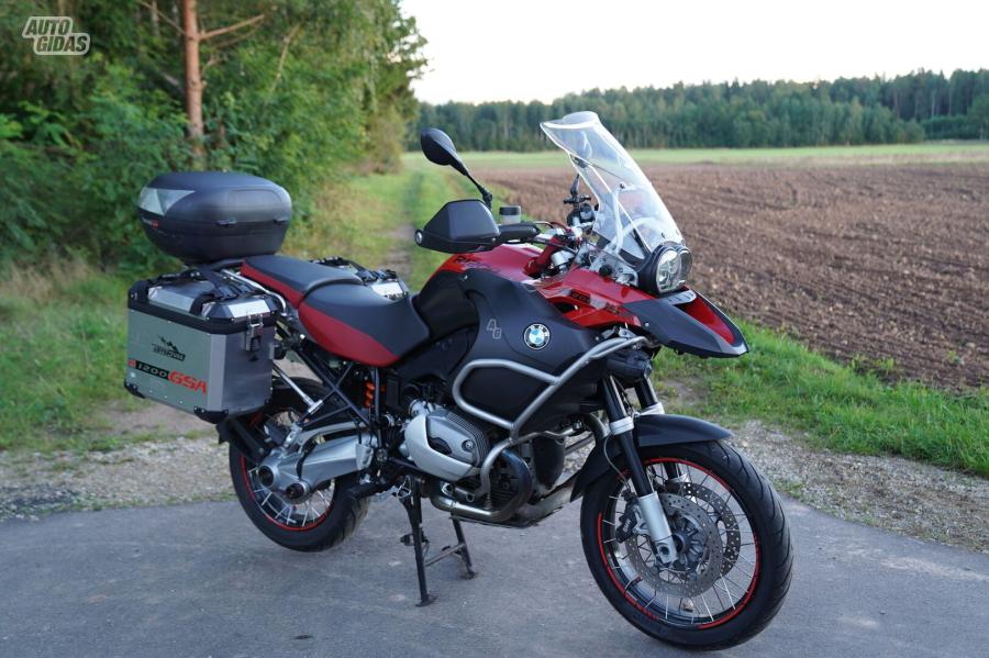 Red BMW R 1200GS ADVENTURE 2008 in Akmene, with an engine capacity of 1.20 L and mileage of 72 thousand km for 6600 €, photo 7 on AUTOMOTO.COM.LV