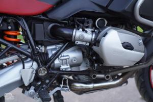 Red BMW R 1200GS ADVENTURE 2008 in Akmene, with an engine capacity of 1.20 L and mileage of 72 thousand km for 6600 €, photo 20 on AUTOMOTO.COM.LV