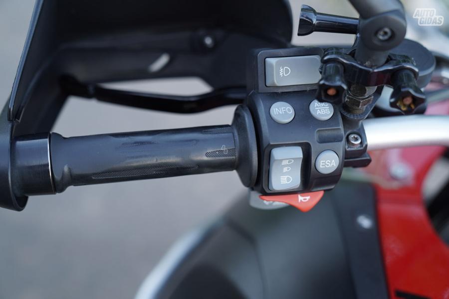 Red BMW R 1200GS ADVENTURE 2008 in Akmene, with an engine capacity of 1.20 L and mileage of 72 thousand km for 6600 €, photo 27 on AUTOMOTO.COM.LV