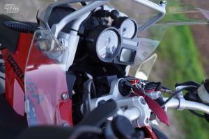 Red BMW R 1200GS ADVENTURE 2008 in Akmene, with an engine capacity of 1.20 L and mileage of 72 thousand km for 6600 €, photo 28 on AUTOMOTO.COM.LV