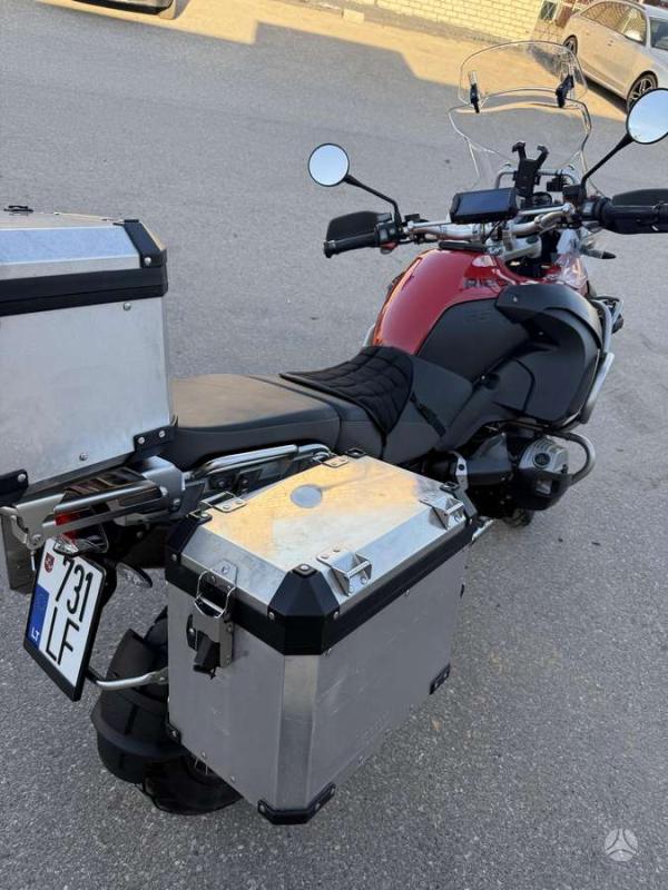 Red BMW R 1200GS ADVENTURE 2012 in Kaunas, with an engine capacity of 1.17 L and mileage of 52 thousand km for 6200 €, photo 5 on AUTOMOTO.COM.LV