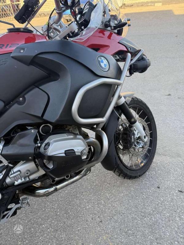 Red BMW R 1200GS ADVENTURE 2012 in Kaunas, with an engine capacity of 1.17 L and mileage of 52 thousand km for 6200 €, photo 7 on AUTOMOTO.COM.LV