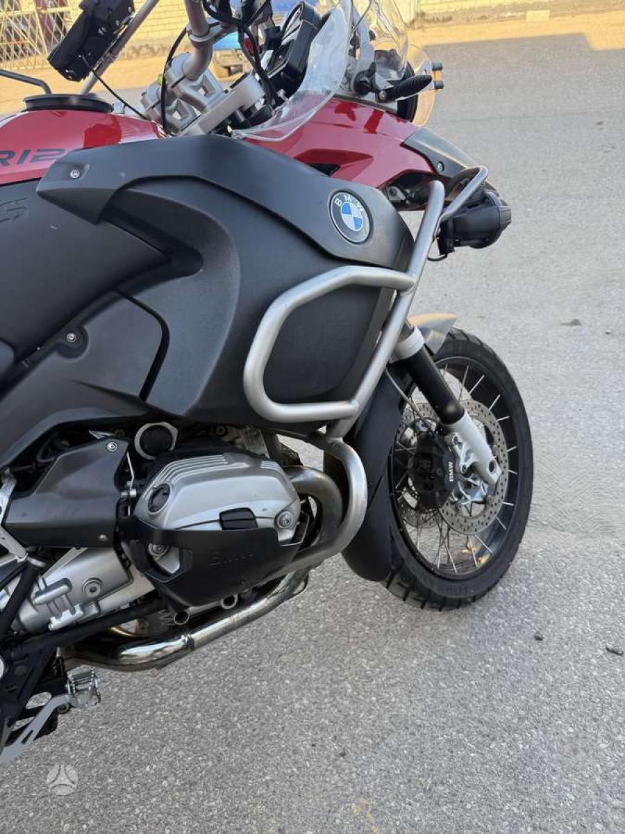 Red BMW R 1200GS ADVENTURE 2012 in Kaunas, with an engine capacity of 1.17 L and mileage of 52 thousand km for 6200 €, photo 8 on AUTOMOTO.COM.LV