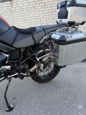 Red BMW R 1200GS ADVENTURE 2012 in Kaunas, with an engine capacity of 1.17 L and mileage of 52 thousand km for 6200 €, photo 10 on AUTOMOTO.COM.LV
