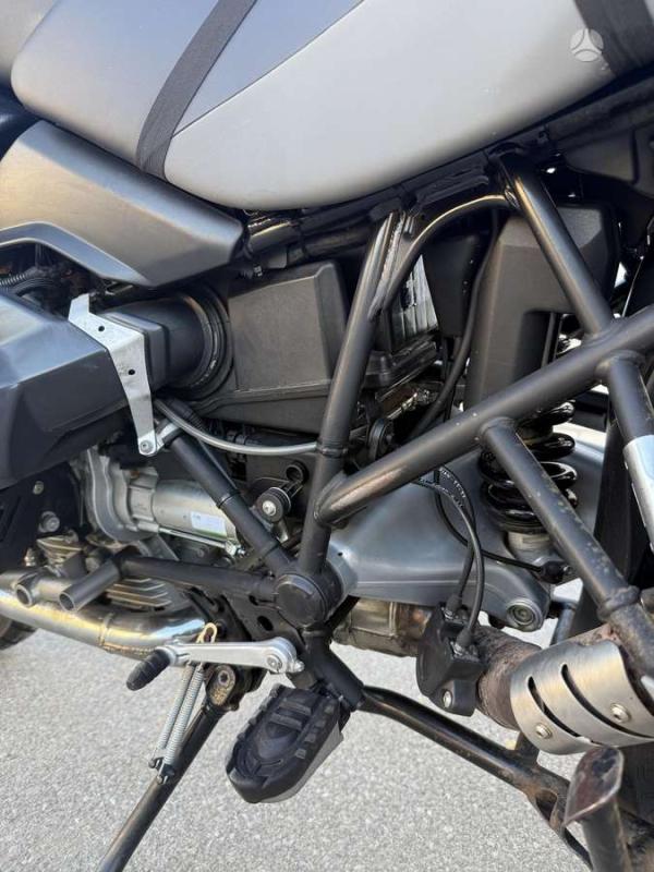 Red BMW R 1200GS ADVENTURE 2012 in Kaunas, with an engine capacity of 1.17 L and mileage of 52 thousand km for 6200 €, photo 10 on AUTOMOTO.COM.LV