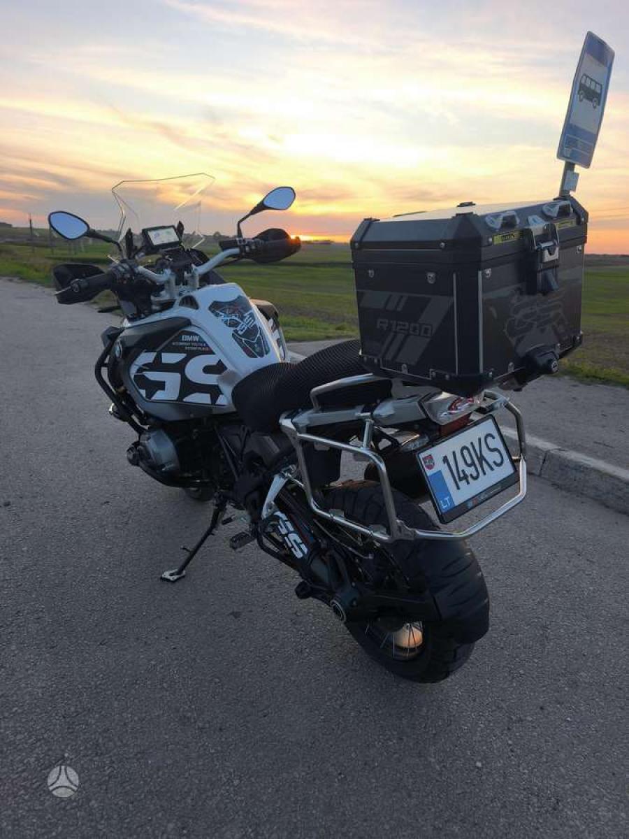 Белый БМВ R 1200GS ADVENTURE 2016 в Ионава, объемом двигателя 1.20 л и пробегом 51 тыс. км за 11500 €, фото 5 на AUTOMOTO.COM.LV