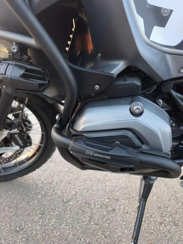 БМВ R 1200GS ADVENTURE 2016 в Ионава на AUTOMOTO.COM.LV Белый БМВ R 1200GS ADVENTURE 2016 в Ионава, объемом двигателя 1.20 л и пробегом 51 тыс. км за 11500 €, фото 11 на AUTOMOTO.COM.LV