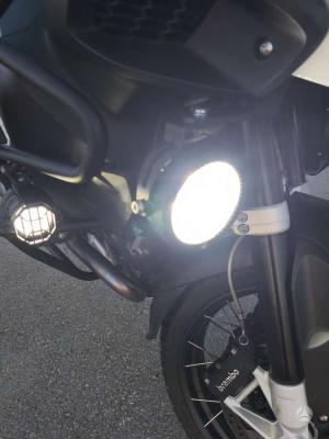 Белый БМВ R 1200GS ADVENTURE 2016 в Ионава, объемом двигателя 1.20 л и пробегом 51 тыс. км за 11500 €, фото 16 на AUTOMOTO.COM.LV