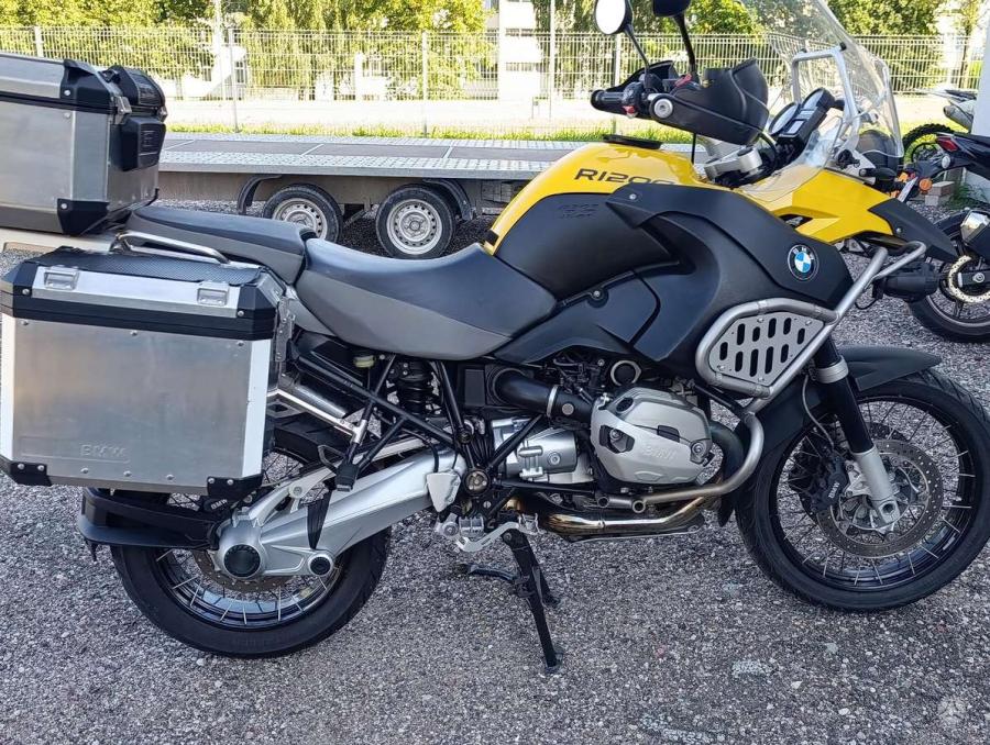 Dzeltens BMW R 1200GS ADVENTURE 2011 Alīta, ar dzinēja tilpumu 1.20 L un nobraukumu 88 tūkst. km par 5900 €, foto 1 vietnē AUTOMOTO.COM.LV