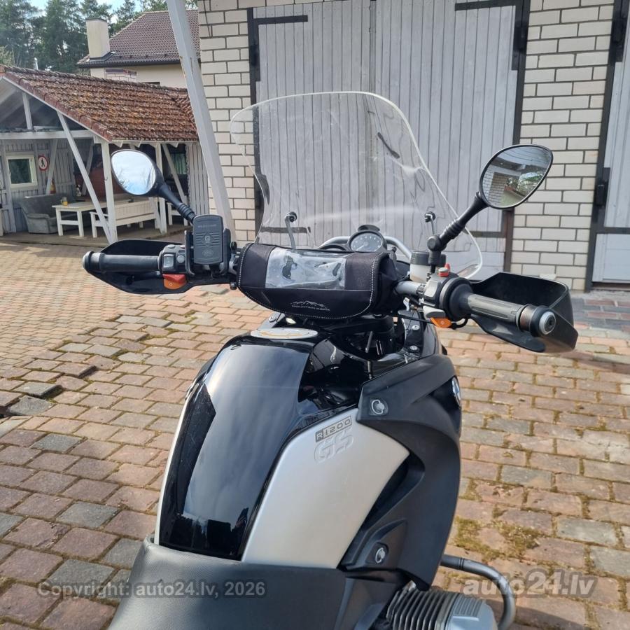 Черный БМВ R 1200GS 2005 в Таллин, объемом двигателя 1.20 л и пробегом 129 тыс. км за 4100 €, фото 3 на AUTOMOTO.COM.LV