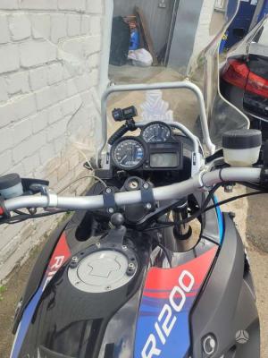 Black BMW R 1200GS 2005 in Vilnius, with an engine capacity of 1.17 L and mileage of 138 thousand km for 3499 €, photo 4 on AUTOMOTO.COM.LV