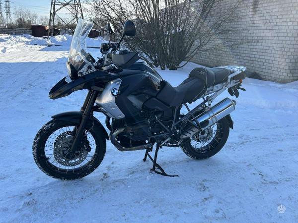 Melns BMW R 1200GS 2010 Kauņa, ar dzinēja tilpumu 1.20 L un nobraukumu 75 tūkst. km par 4800 €, foto 4 vietnē AUTOMOTO.COM.LV