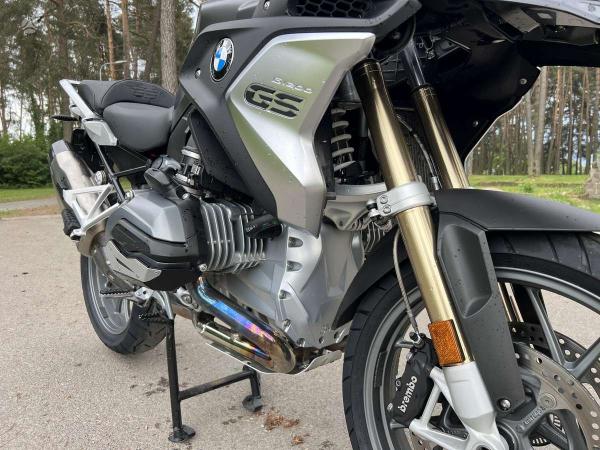 Черный БМВ R 1200GS 2018 в Вильнюс, объемом двигателя 1.20 л и пробегом 33 тыс. км за 13200 €, фото 5 на AUTOMOTO.COM.LV