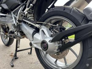 Black BMW R 1200GS 2018 in Vilnius, with an engine capacity of 1.20 L and mileage of 33 thousand km for 13200 €, photo 8 on AUTOMOTO.COM.LV