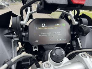 Black BMW R 1200GS 2018 in Vilnius, with an engine capacity of 1.20 L and mileage of 33 thousand km for 13200 €, photo 14 on AUTOMOTO.COM.LV