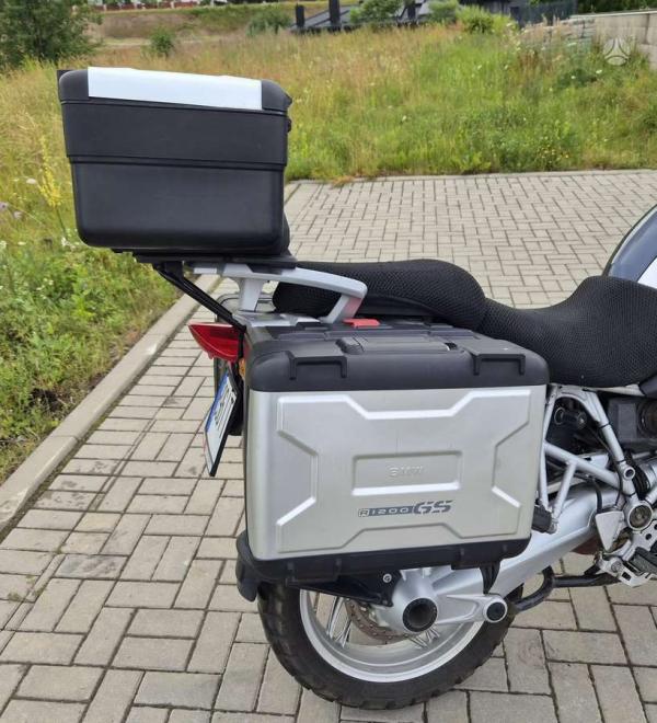 Zils BMW R 1200GS 2005 Viļņa, ar dzinēja tilpumu 1.17 L un nobraukumu 75 tūkst. km par 3900 €, foto 4 vietnē AUTOMOTO.COM.LV