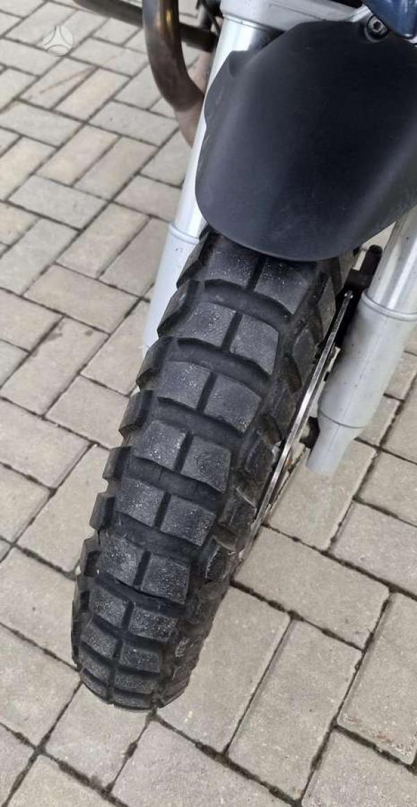 Zils BMW R 1200GS 2005 Viļņa, ar dzinēja tilpumu 1.17 L un nobraukumu 75 tūkst. km par 3900 €, foto 5 vietnē AUTOMOTO.COM.LV