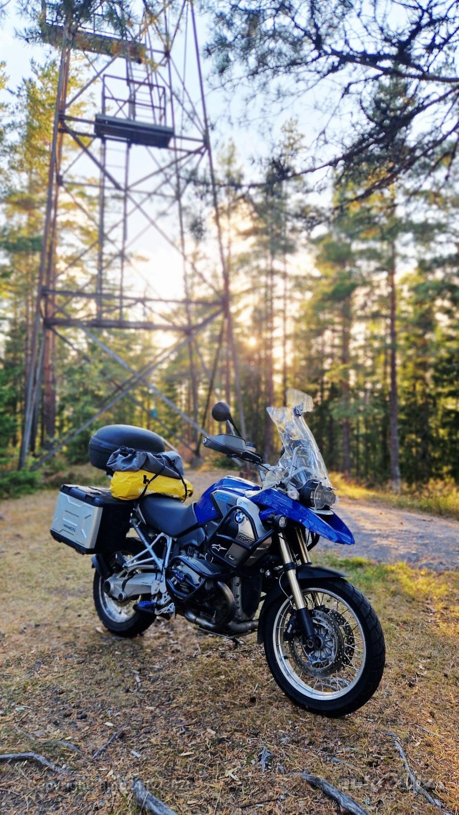 Blue BMW R 1200GS 2009 in Saue, with an engine capacity of 1.17 L and mileage of 90 thousand km for 7200 €, photo 1 on AUTOMOTO.COM.LV