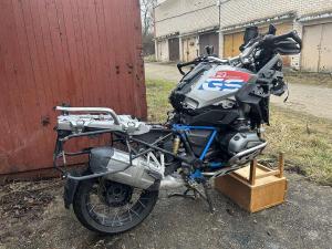 Blue BMW R 1200GS 2018 in Siauliai, with an engine capacity of 1.20 L and mileage of 25 thousand km for 1800 €, photo 3 on AUTOMOTO.COM.LV