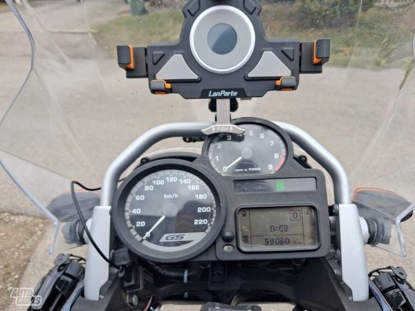 Pelēks BMW R 1200GS 2004 Marijampole, ar dzinēja tilpumu 0.00 L un nobraukumu 99 tūkst. km par 3299 €, foto 10 vietnē AUTOMOTO.COM.LV