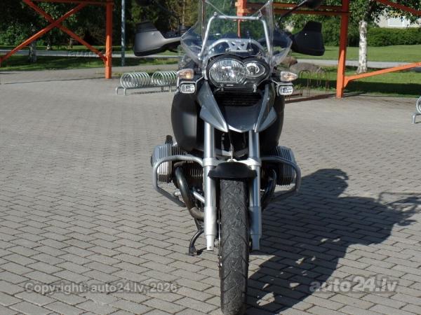 Серый БМВ R 1200GS 2005 в Таллин, объемом двигателя 1.17 л и пробегом 75 тыс. км за 5200 €, фото 5 на AUTOMOTO.COM.LV