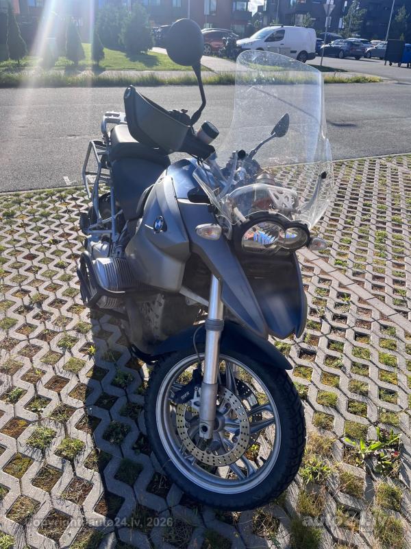 Серый БМВ R 1200GS 2005 в Саку, объемом двигателя 1.17 л и пробегом 68 тыс. км за 3500 €, фото 1 на AUTOMOTO.COM.LV