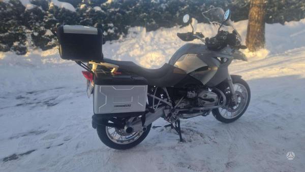 Grey BMW R 1200GS 2006 in Siauliai, with an engine capacity of 1.17 L and mileage of 65 thousand km for 5700 €, photo 9 on AUTOMOTO.COM.LV