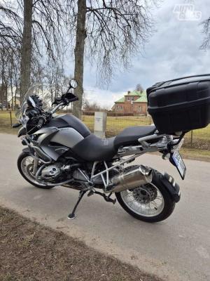 Pelēks BMW R 1200GS 2006 Šauļi, ar dzinēja tilpumu 1.17 L un nobraukumu 86 tūkst. km par 4999 €, foto 2 vietnē AUTOMOTO.COM.LV