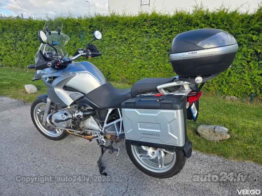 Grey BMW R 1200GS 2006 in Tallinn, with an engine capacity of 1.20 L and mileage of 55 thousand km for 5990 €, photo 13 on AUTOMOTO.COM.LV