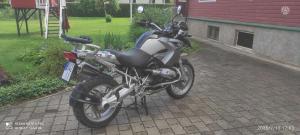 Grey BMW R 1200GS 2006 in Svencionys, with an engine capacity of 1.20 L and mileage of 80 thousand km for 5500 €, photo 3 on AUTOMOTO.COM.LV