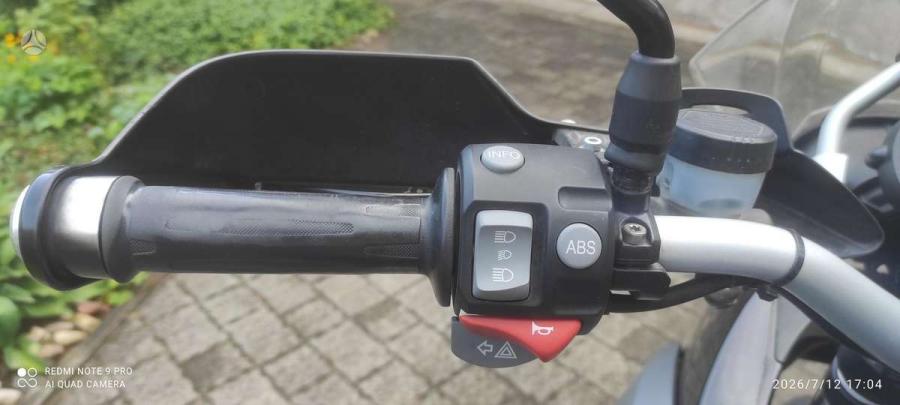 Grey BMW R 1200GS 2006 in Svencionys, with an engine capacity of 1.20 L and mileage of 80 thousand km for 5500 €, photo 5 on AUTOMOTO.COM.LV
