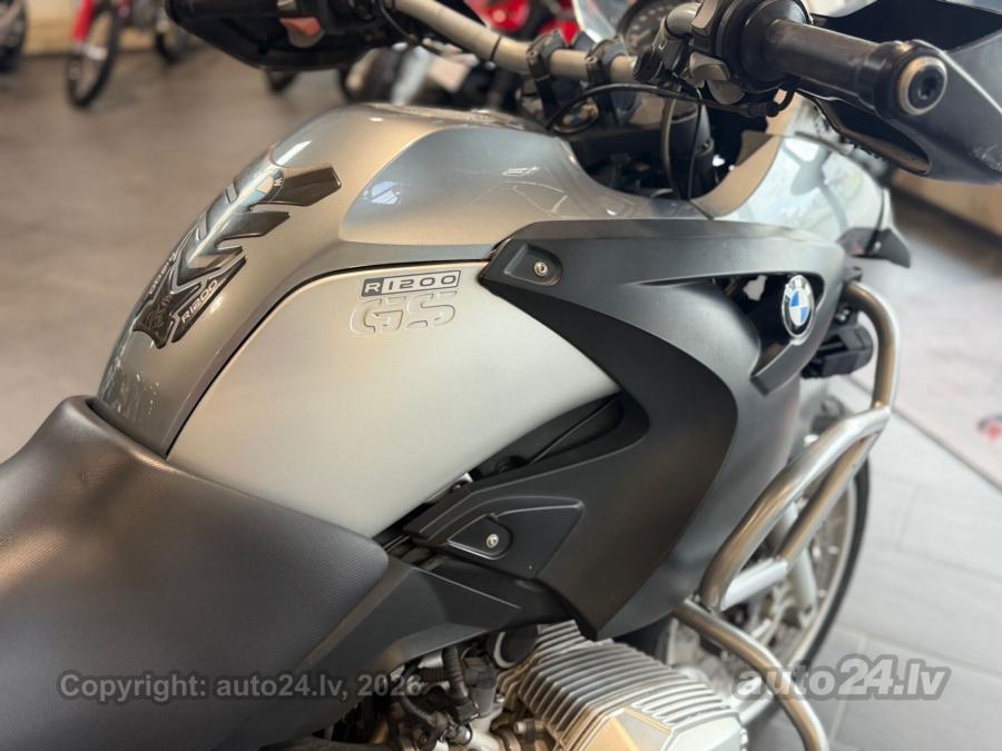 Grey BMW R 1200GS 2006 in Tallinn, with an engine capacity of 1.17 L and mileage of 65 thousand km for 4490 €, photo 6 on AUTOMOTO.COM.LV