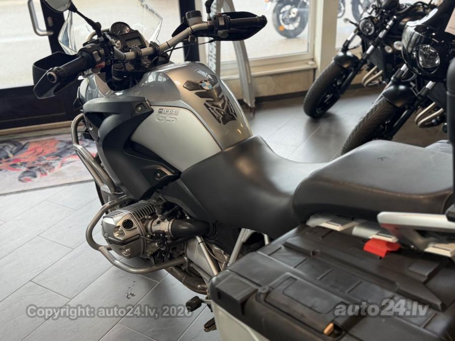 Grey BMW R 1200GS 2006 in Tallinn, with an engine capacity of 1.17 L and mileage of 65 thousand km for 4490 €, photo 17 on AUTOMOTO.COM.LV