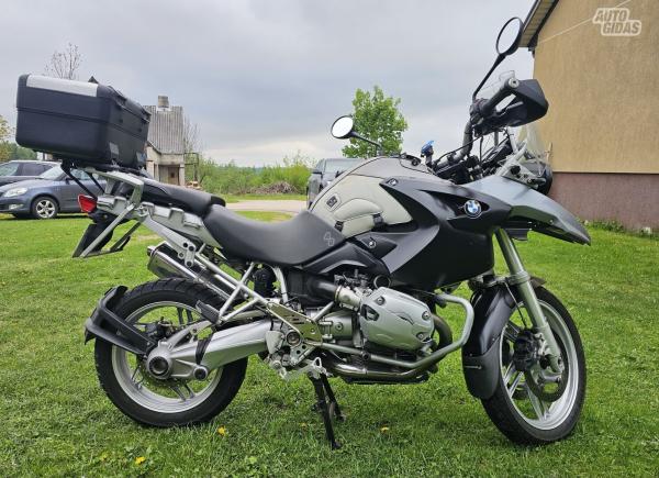 Grey BMW R 1200GS 2007 in Prienai, with an engine capacity of 1.20 L and mileage of 130 thousand km for 4900 €, photo 1 on AUTOMOTO.COM.LV