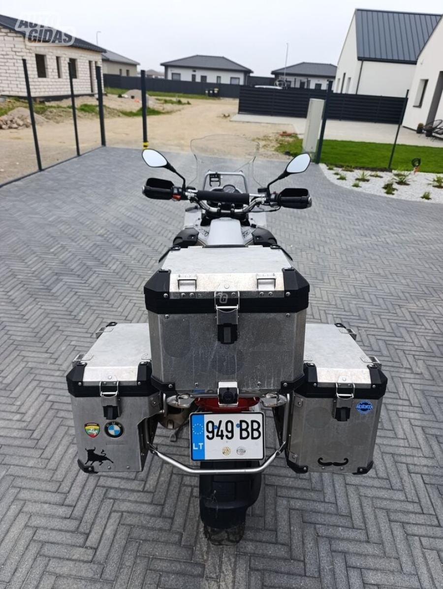 Grey BMW R 1200GS 2007 in Klaipeda, with an engine capacity of 1.17 L and mileage of 0 thousand km for 4950 €, photo 6 on AUTOMOTO.COM.LV