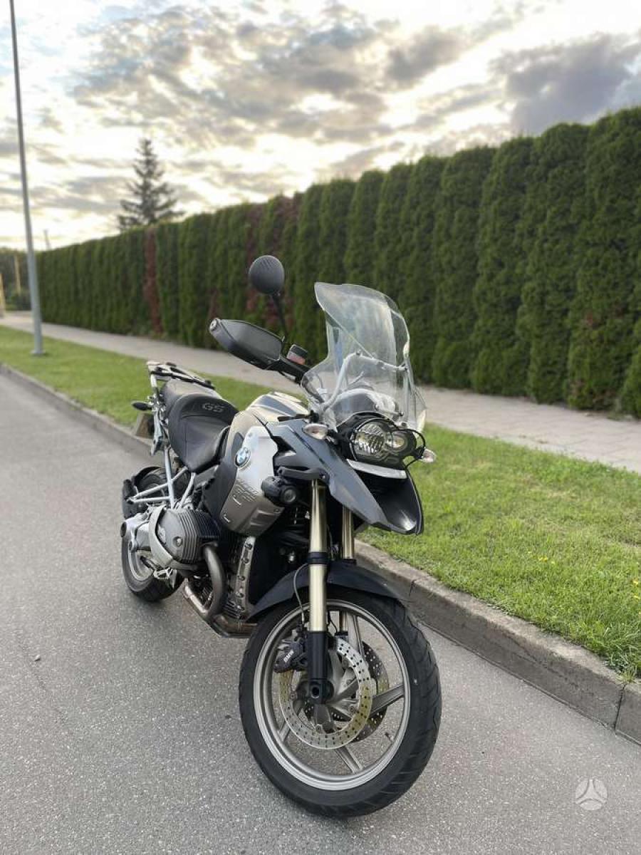 Grey BMW R 1200GS 2008 in Vilnius, with an engine capacity of 1.17 L and mileage of 65 thousand km for 4300 €, photo 3 on AUTOMOTO.COM.LV
