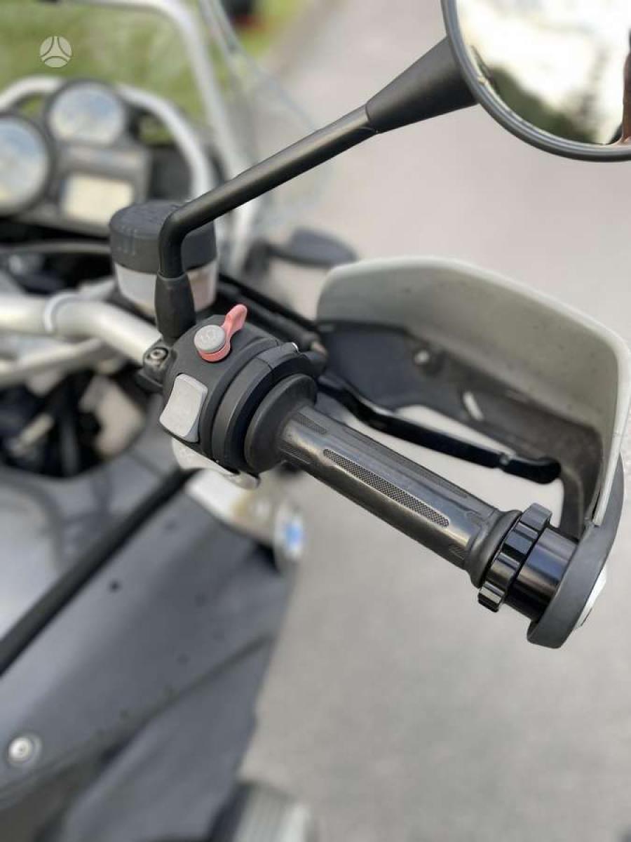 Grey BMW R 1200GS 2008 in Vilnius, with an engine capacity of 1.17 L and mileage of 65 thousand km for 4300 €, photo 12 on AUTOMOTO.COM.LV