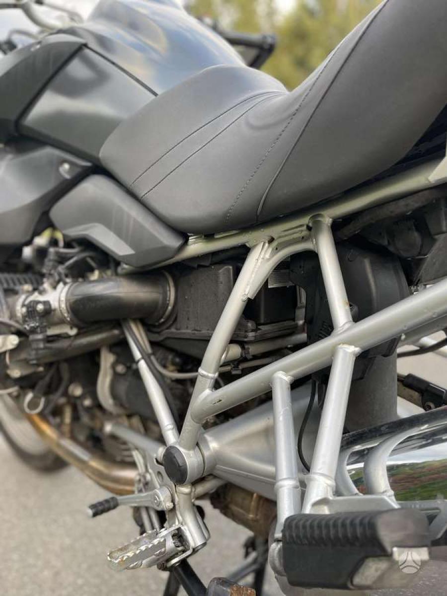 Grey BMW R 1200GS 2008 in Vilnius, with an engine capacity of 1.17 L and mileage of 65 thousand km for 4300 €, photo 16 on AUTOMOTO.COM.LV