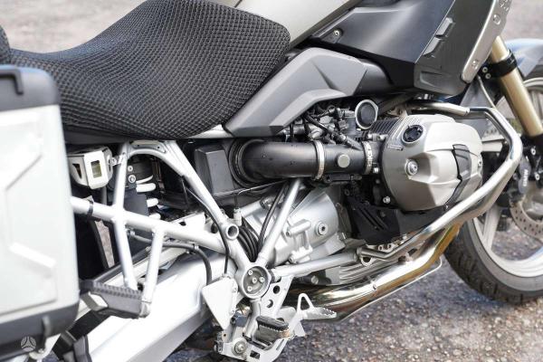 Grey BMW R 1200GS 2010 in Telschi, with an engine capacity of 1.17 L and mileage of 95 thousand km for 7500 €, photo 7 on AUTOMOTO.COM.LV