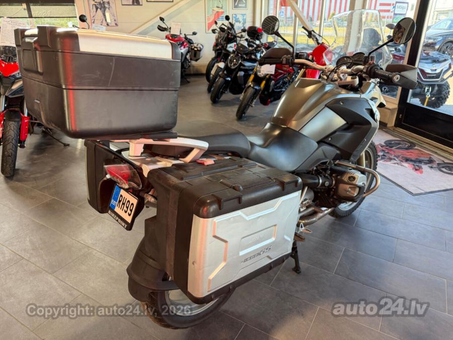 Grey BMW R 1200GS 2011 in Tallinn, with an engine capacity of 1.17 L and mileage of 131 thousand km for 5390 €, photo 3 on AUTOMOTO.COM.LV
