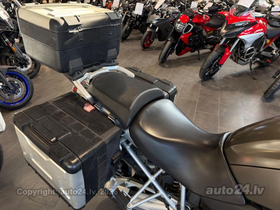 Pelēks BMW R 1200GS 2011 Tallina, ar dzinēja tilpumu 1.17 L un nobraukumu 131 tūkst. km par 5390 €, foto 5 vietnē AUTOMOTO.COM.LV